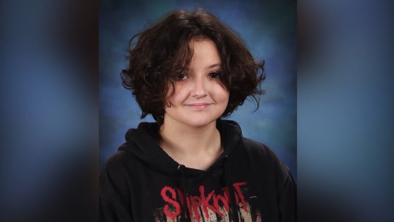 16-year-old student dies after fight in high school bathroom; ambulance ... 16-year-old student dies after fight in high school bathroom; ambulance ...